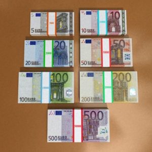 3D Model European Paper Money Collection 3D Model - FlatPyramid